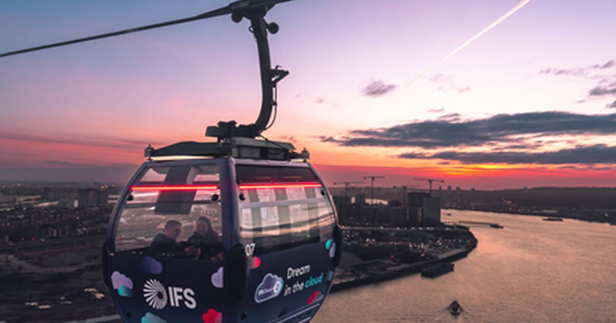 Buy tickets to London's IFS Cloud Cable Car | VisitBritain