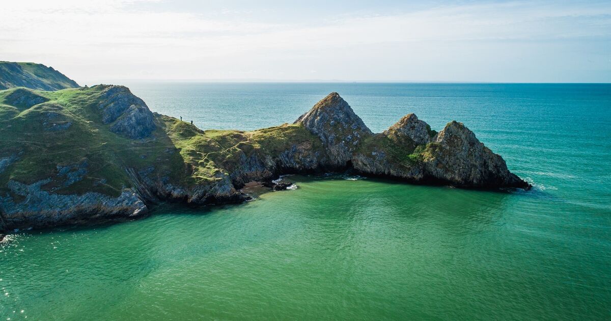 The Gower Tour With Mumbles Three Cliffs Worms Head | VisitBritain